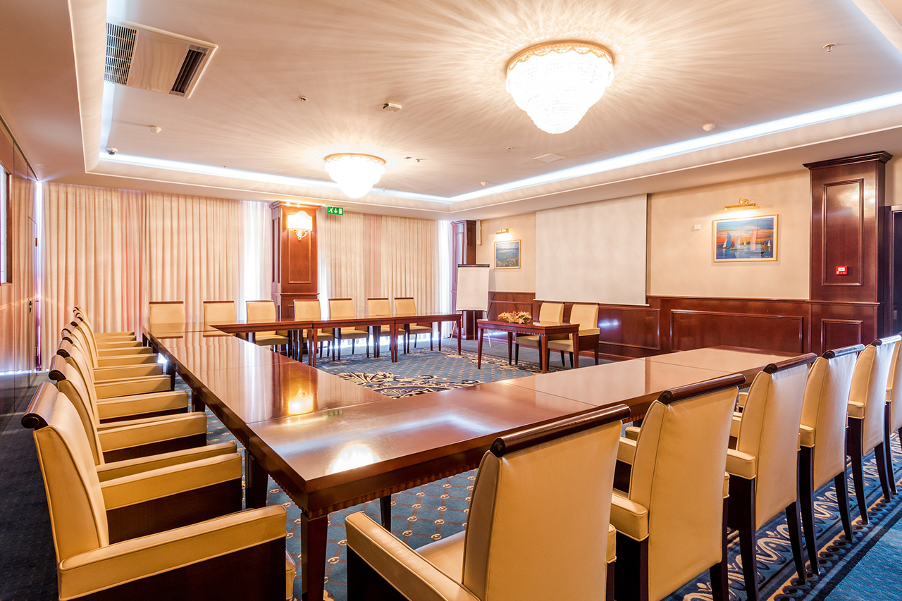 Images & Video - Hotel President Solin