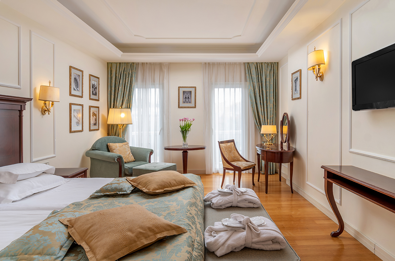 Images & Video - Hotel President Solin